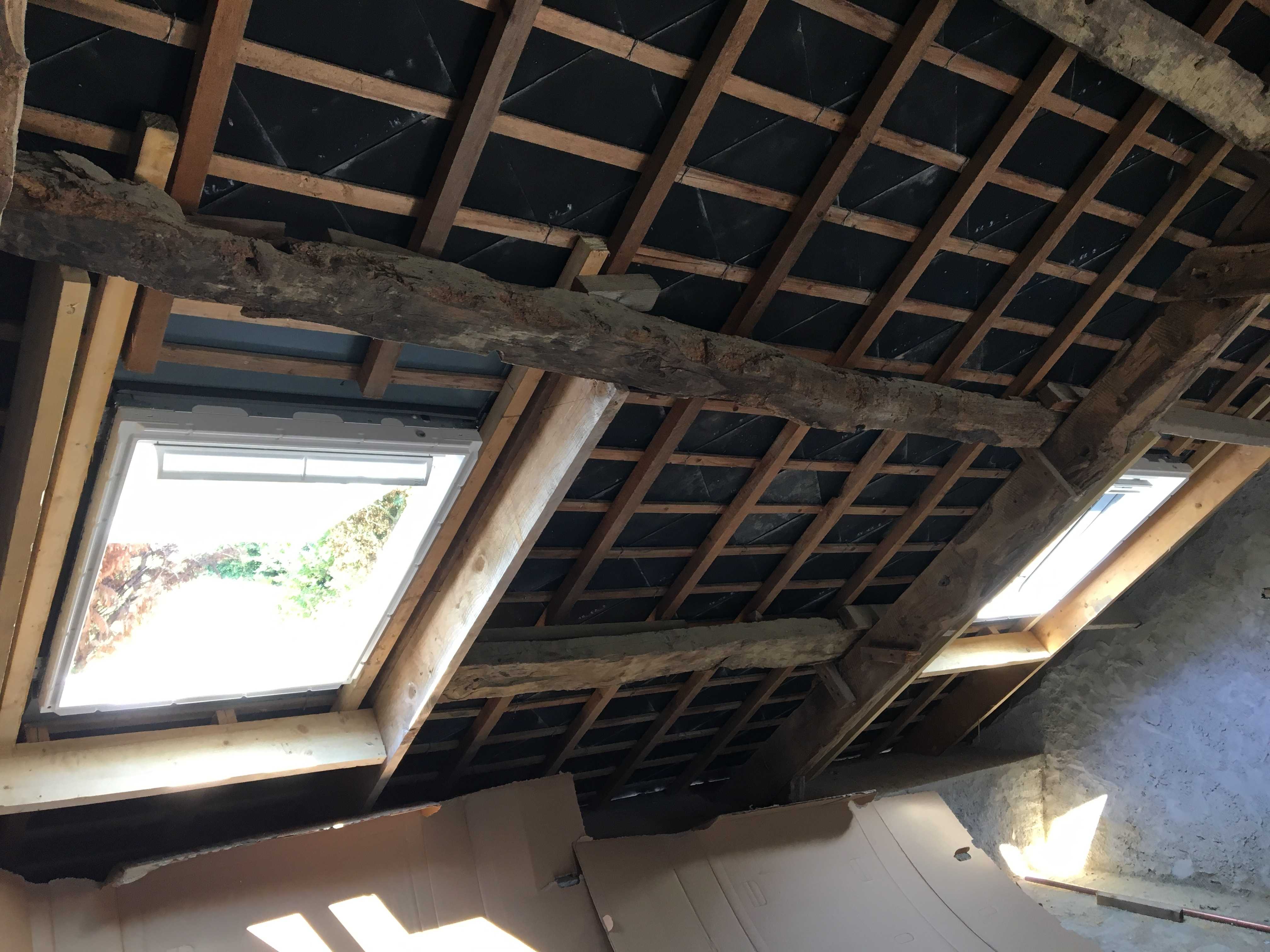 Velux type "patrimoine" dans Le Méné (22)